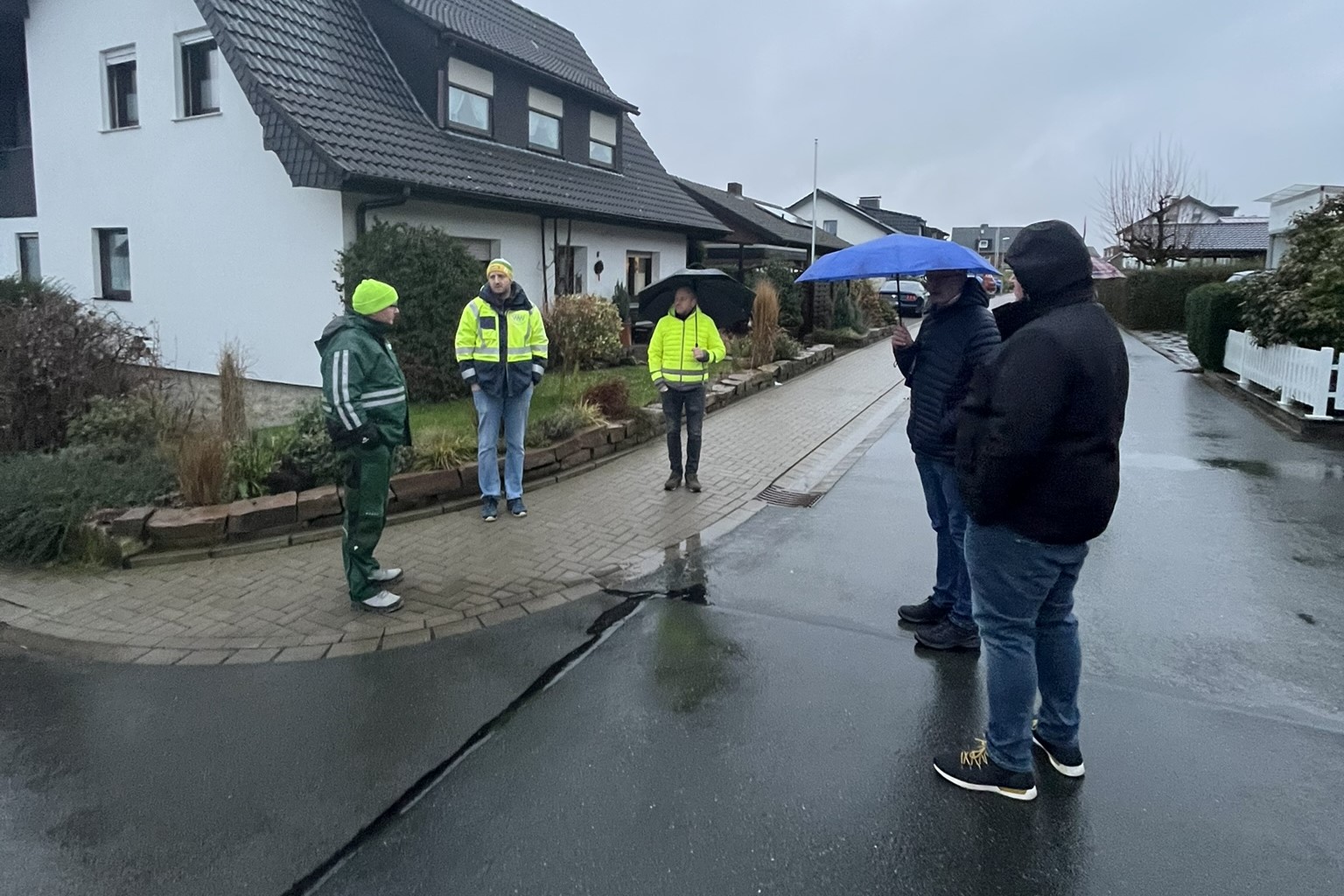 Baumaßnahmen 2025 zur Verlegung von Mittelspannungsleitungen - Dringenberg