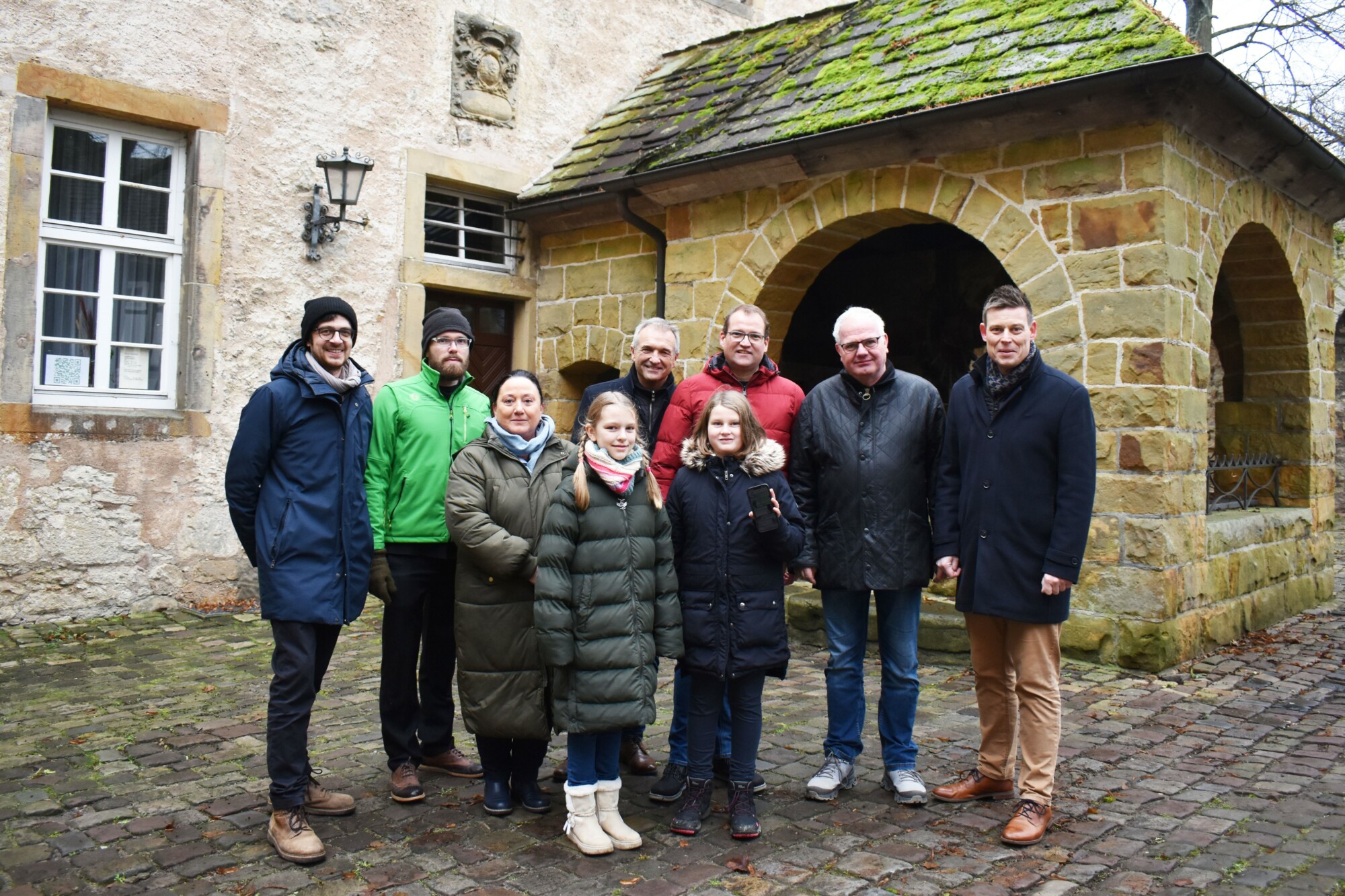 Nun offiziell: Digitale Schnitzeljagd rund um die Burg Dringenberg ...