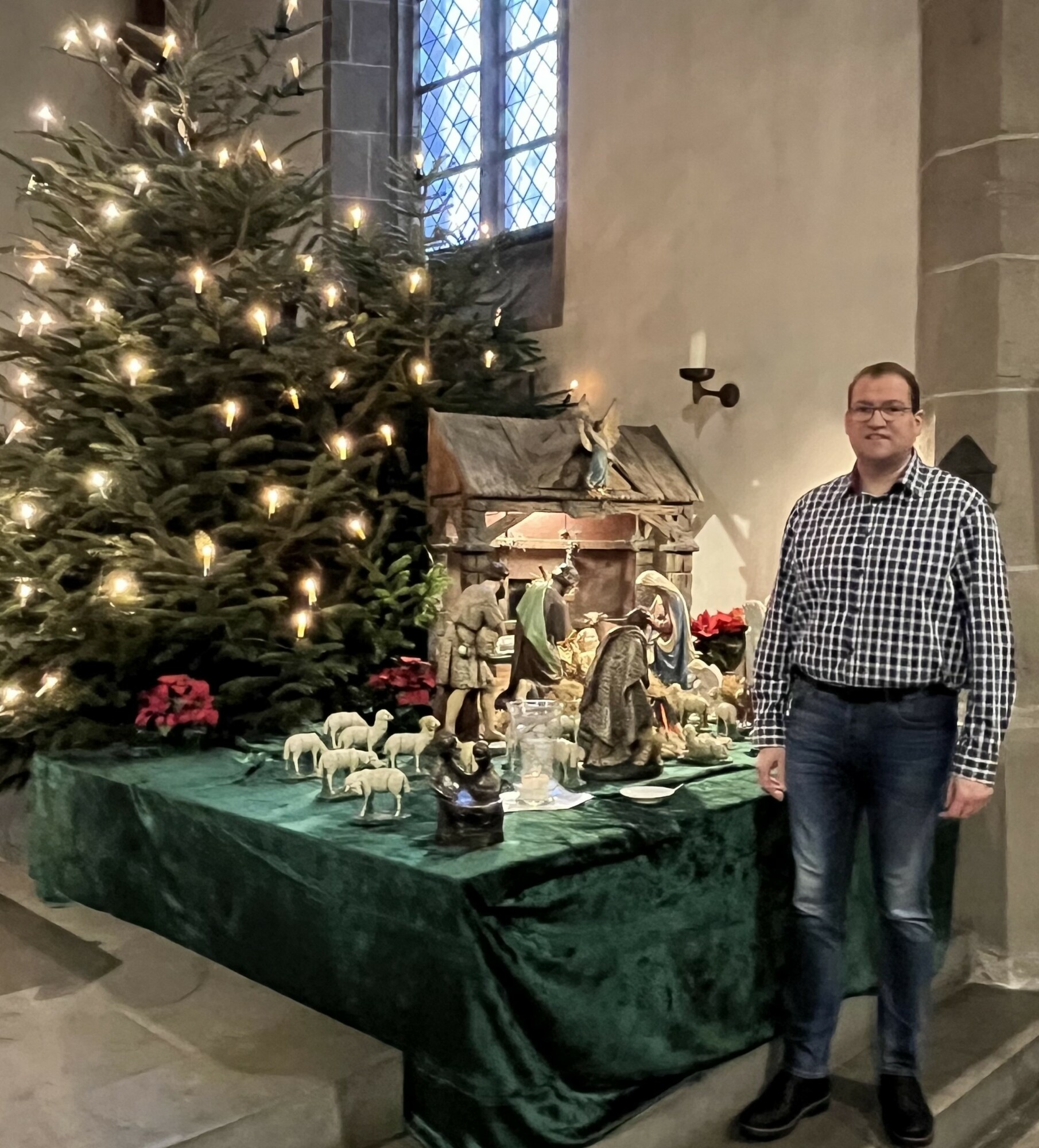 Weihnachtsgrüße und Blick in die Zukunft - Dringenberg